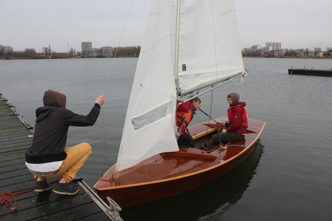 The Belgian Wooden Snipe is Sailing - SnipeToday - Snipe Class ...
