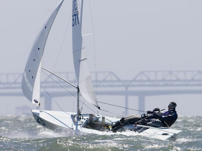 Preparing and Sailing a Snipe - SnipeToday - Snipe Class International